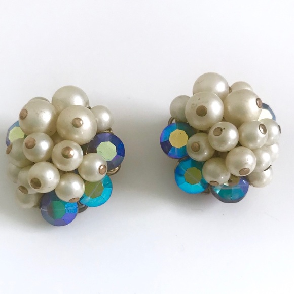 Vintage | Jewelry | Vintage 95s Denbe Faux Pearl Cluster Earrings ...